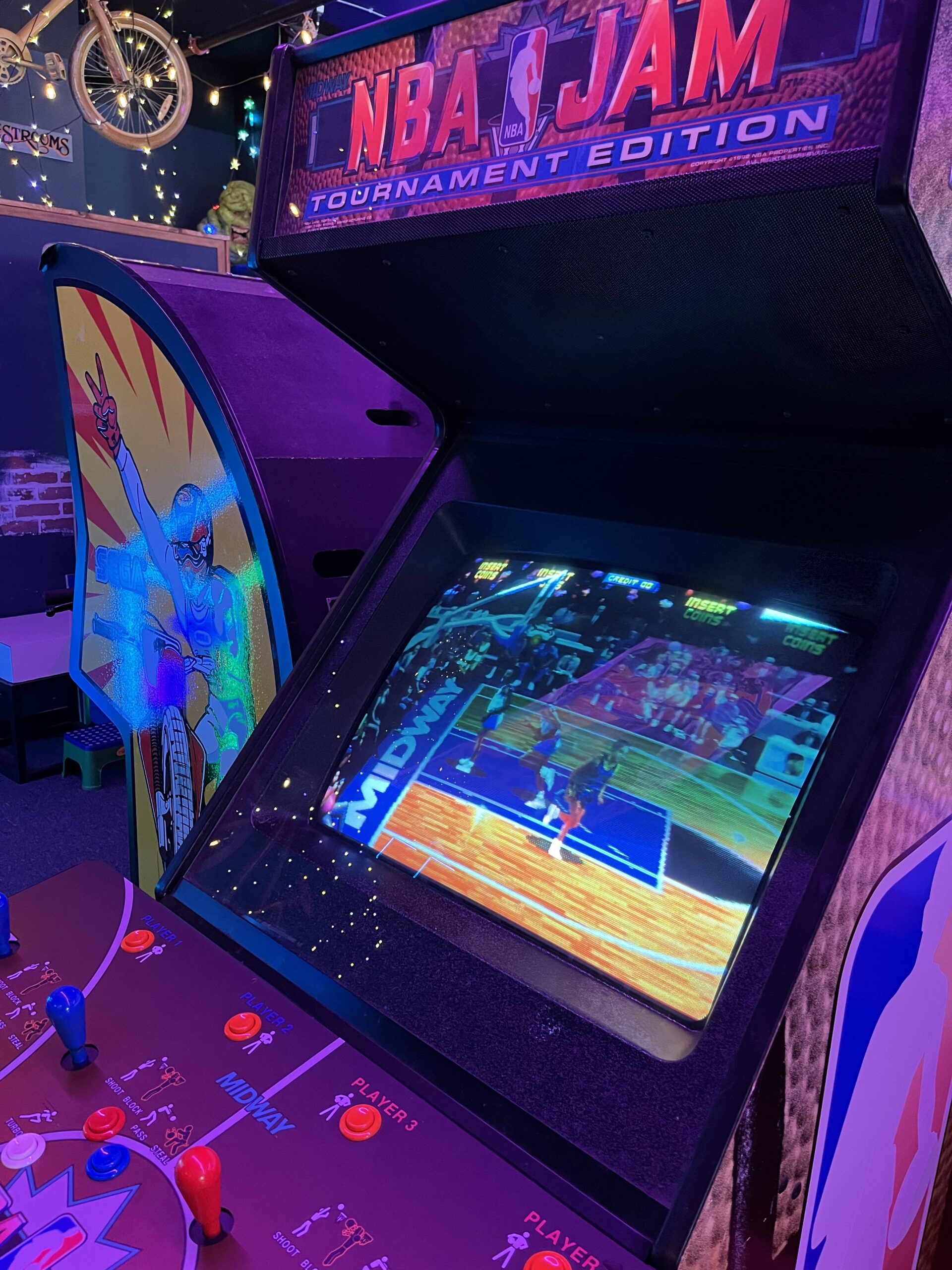 CALLING ALL PINBALL WIZARDS! - Astoria Beer Zone